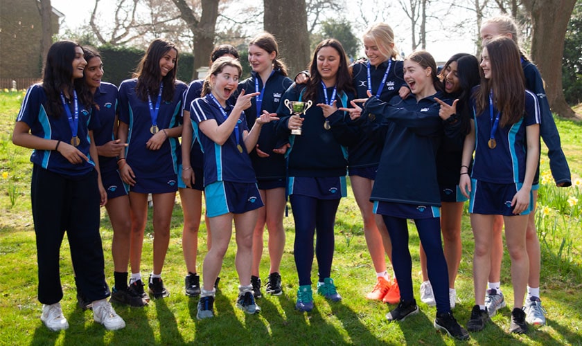 SPORTING SUCCESS: Pupils from Bushey school crowned County Cricket ...